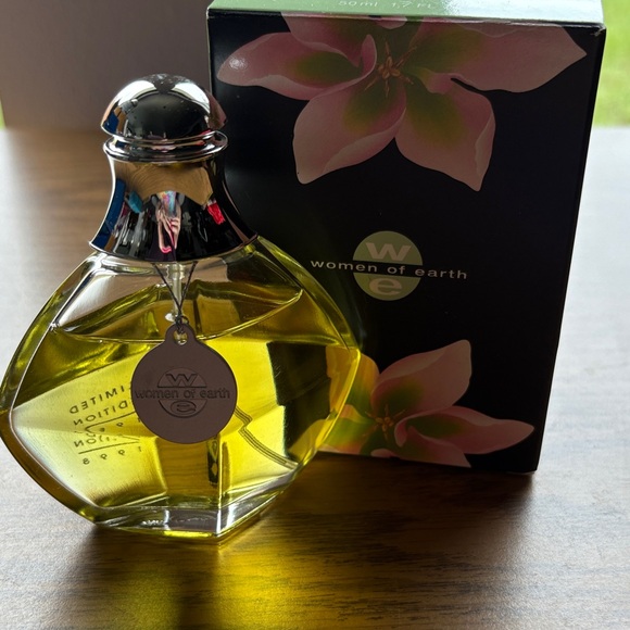 Avon | Other | Avon Women Of Earth Limited Addition Perfume | Poshmark